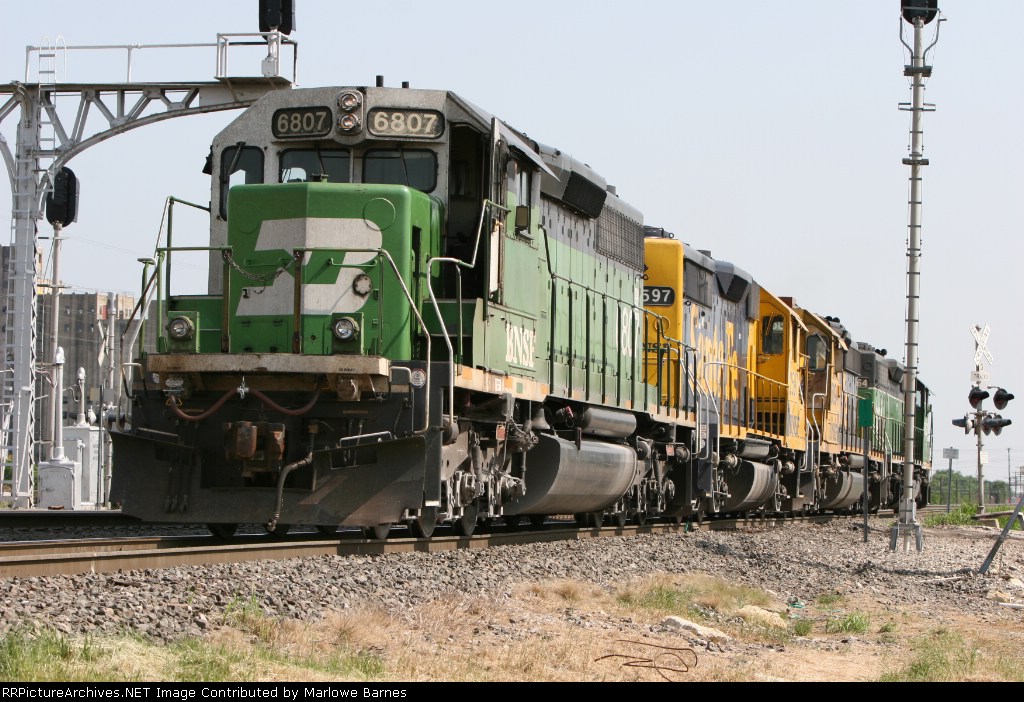 BNSF 6807 at the rear of a southbound light engine movement